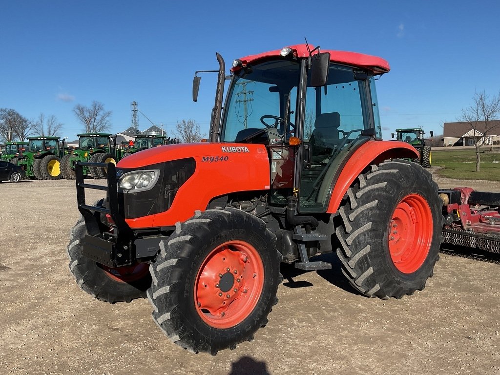 2004 Kubota M9540 Tractor