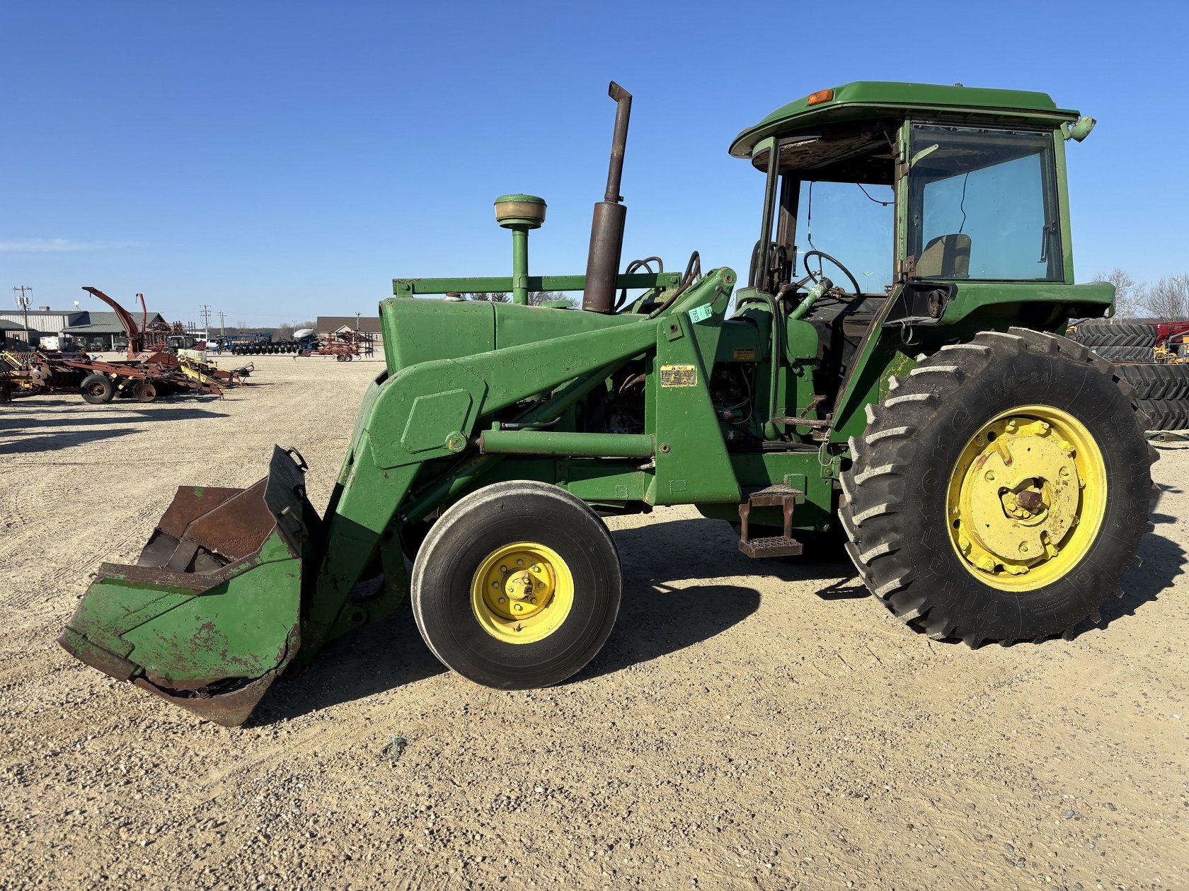 John Deere 4010 Loader Tractor