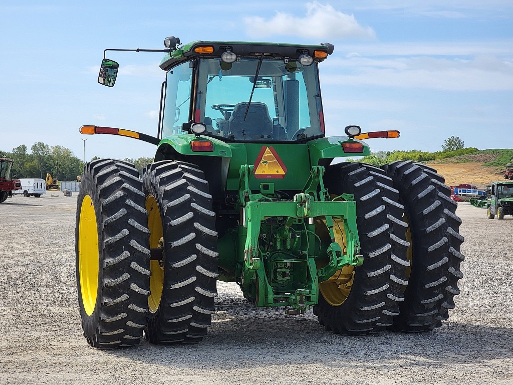2009 John Deere 8330 Tractor