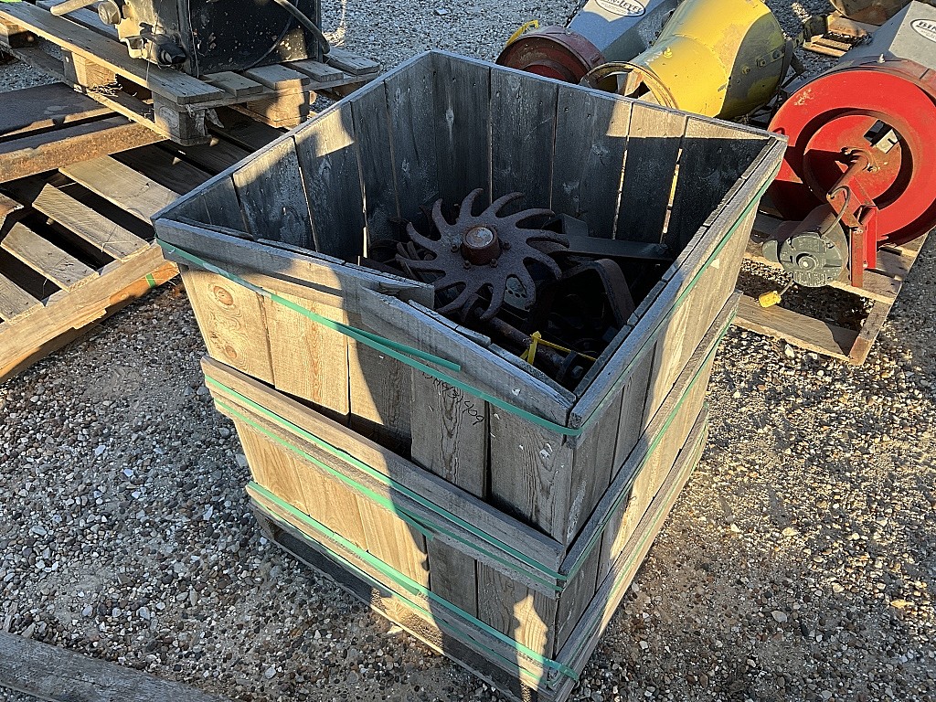 8 Row Cleaners In Crate
