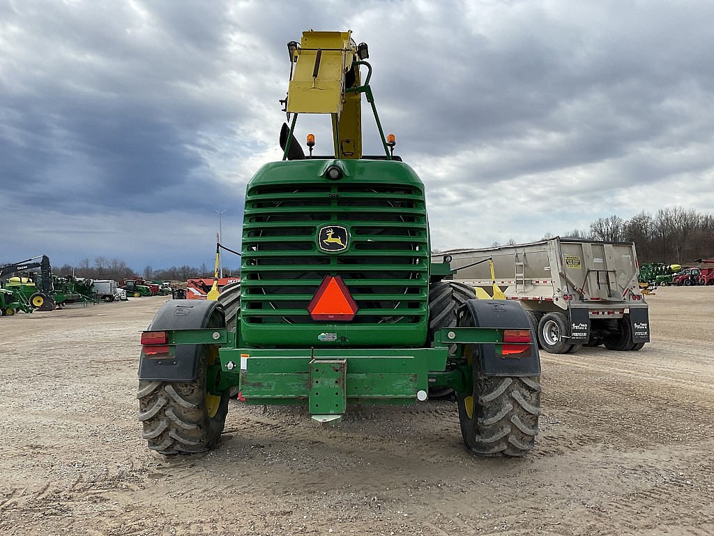 John Deere 7750 4x4 Self-propelled Forage Chopper