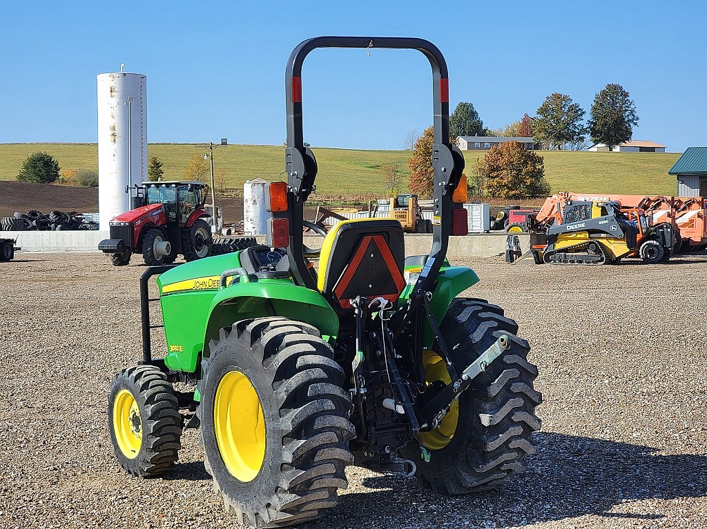 2016 John Deere 3032E Compact Tractor