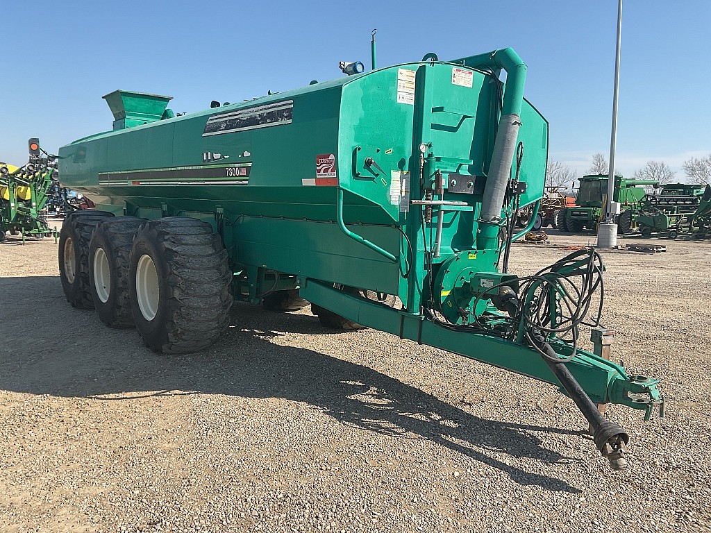 Houle 7300 Manure Tank
